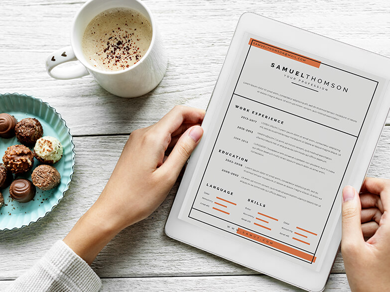Free Teacher Resume Builder | Create Teacher Resume Online | Designhill